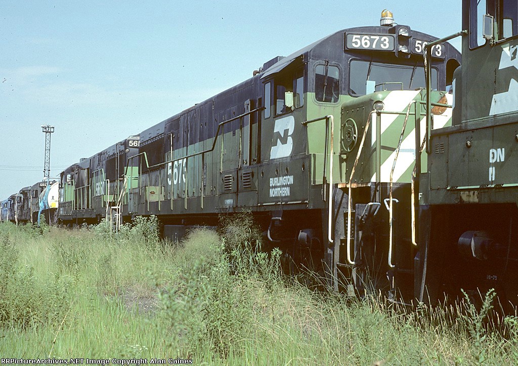 BN U28C 5673